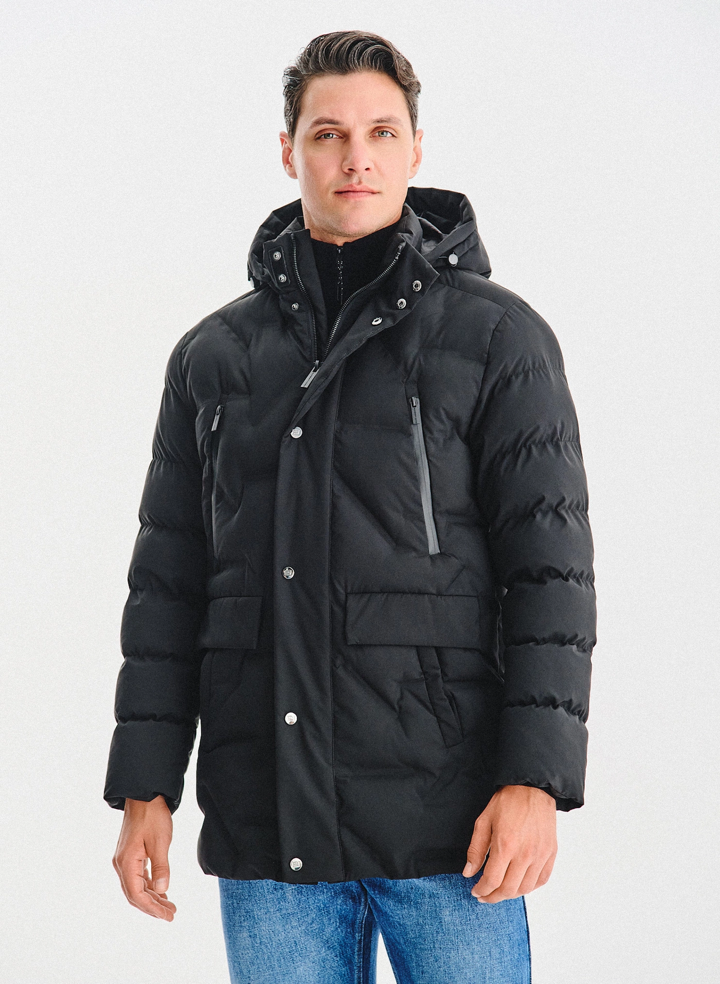 Online Only | Pako Lorente